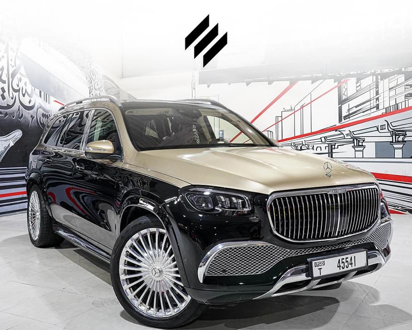 The Summit Limousine | Luxury Chauffeur Service in Dubai